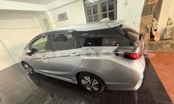 Buy used honda fit shuttle silver car in vacoas–phoenix in plaines ...